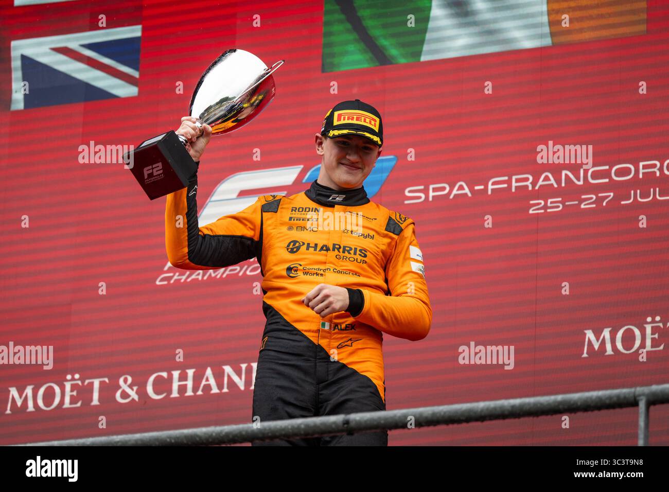 Alexander Alex Dunne (Irland, Rodin Motorsport, McLaren Junior) jubelt ...