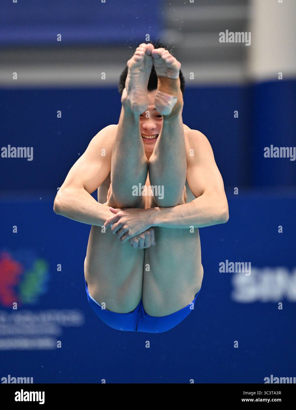 Singapore. 27th July, 2025. Yan Siyu of China competes during the men's ...
