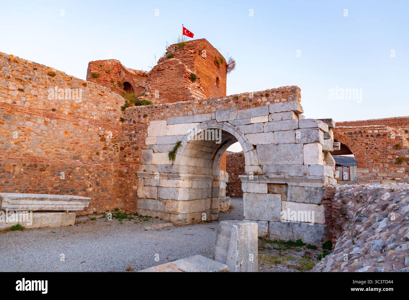 Iznik, Bursa, Turkiye - 20 JUL 2025: The Yenisehir Gate is a city gate ...