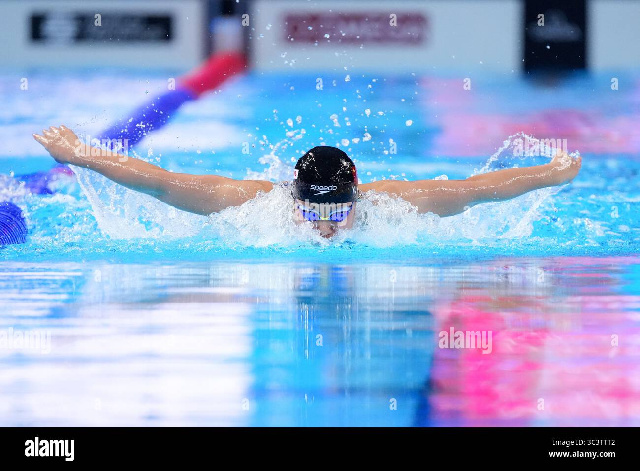(250727) -- SINGAPORE, July 27, 2025 (Xinhua) -- Yu Yiting of China ...