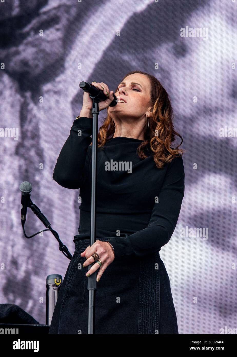 Henham Park, Suffolk, UK. 27th July, 2025. British singer Alison Moyet ...