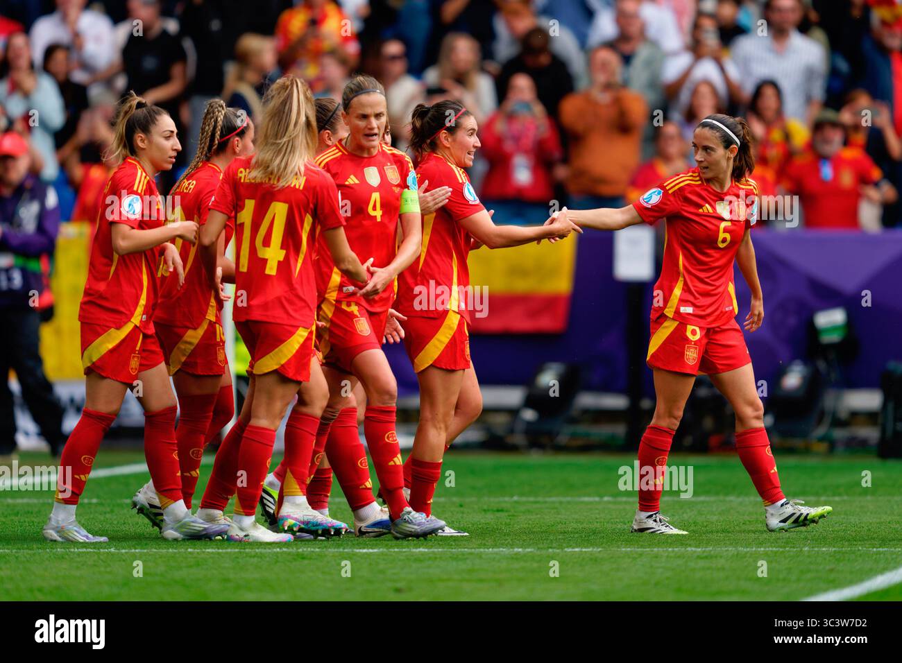 Mariona Caldentey of Spain celebrates after scoring a goal with ...