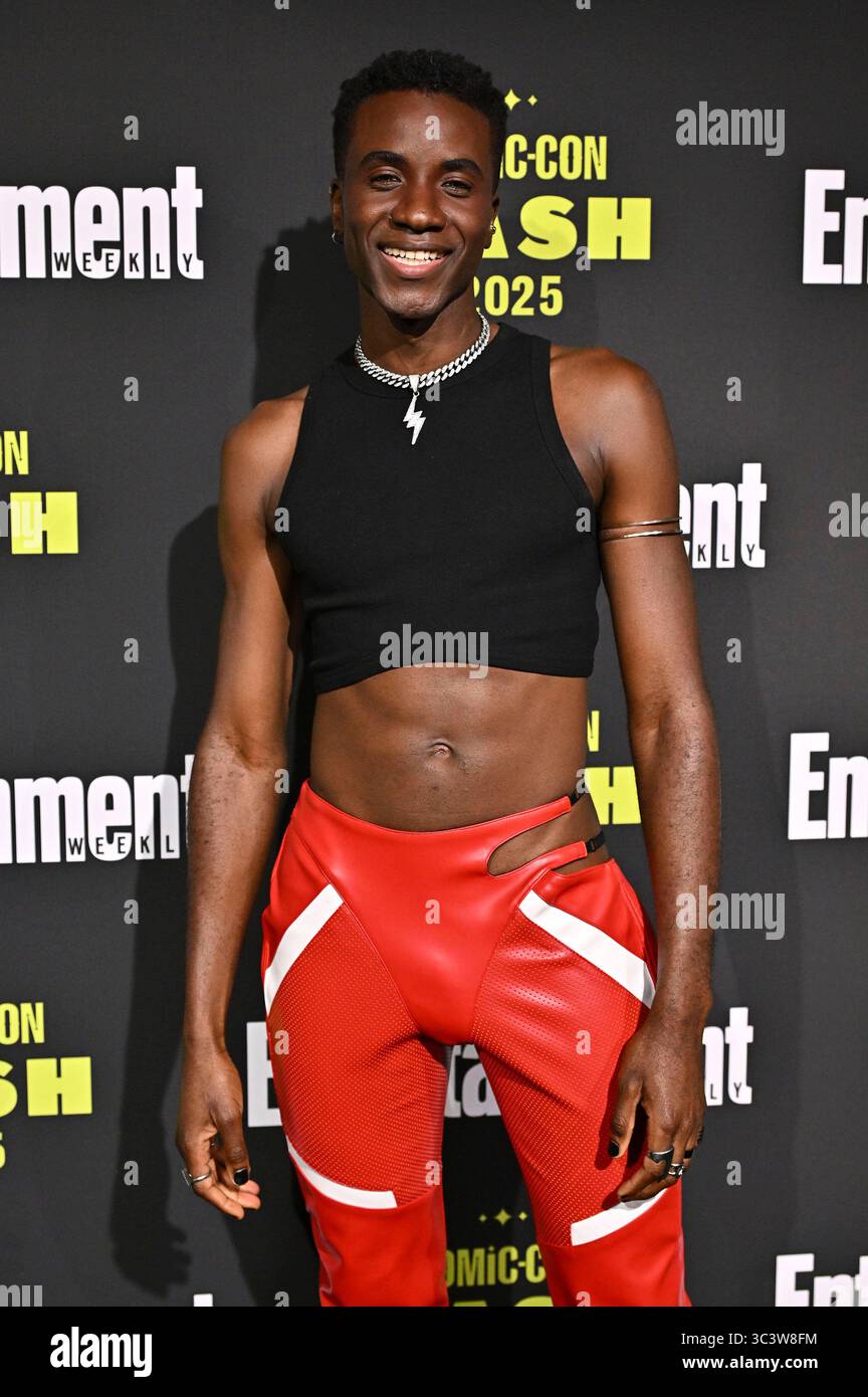 Karim Diane Beim Entertainment Weekly Comic Con Bash Auf Der San Diego