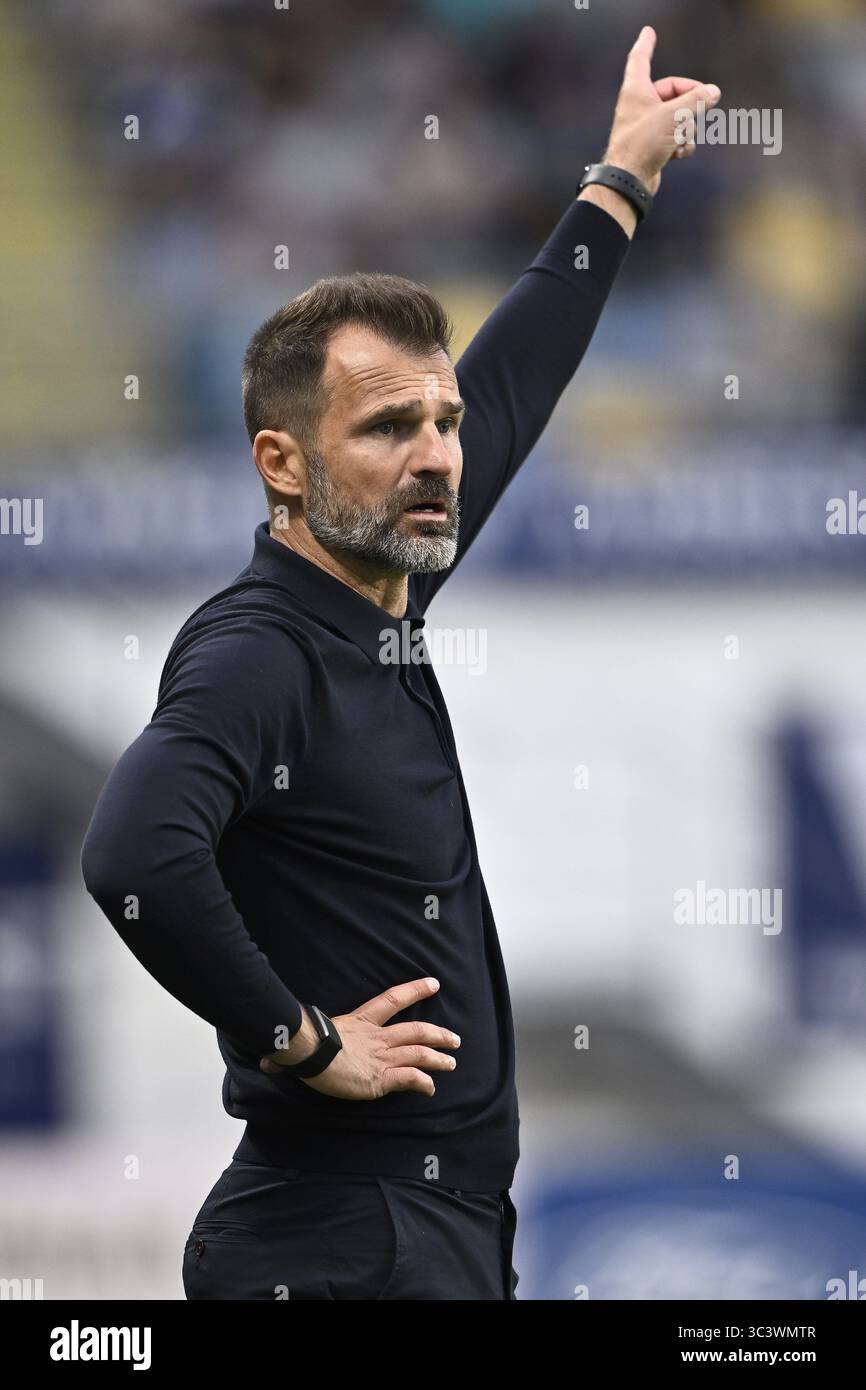 Sint Truiden, Belgium. 27th July, 2025. Gent's head coach Ivan Leko ...