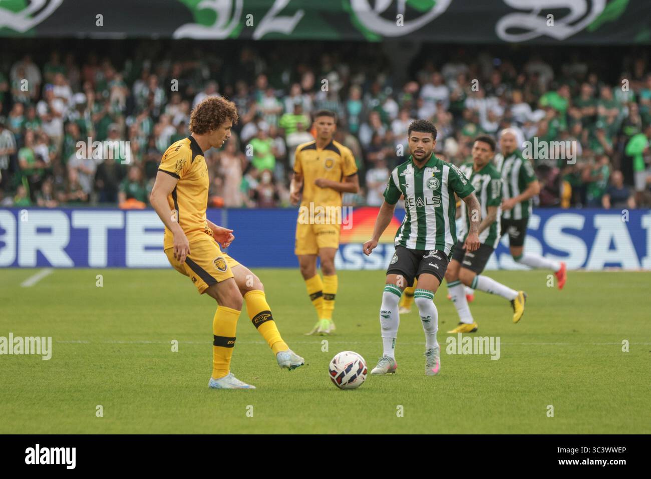 PR - CURITIBA - 07/27/2025 - BRAZILIAN B 2025, CORITIBA x AMAZONAS ...