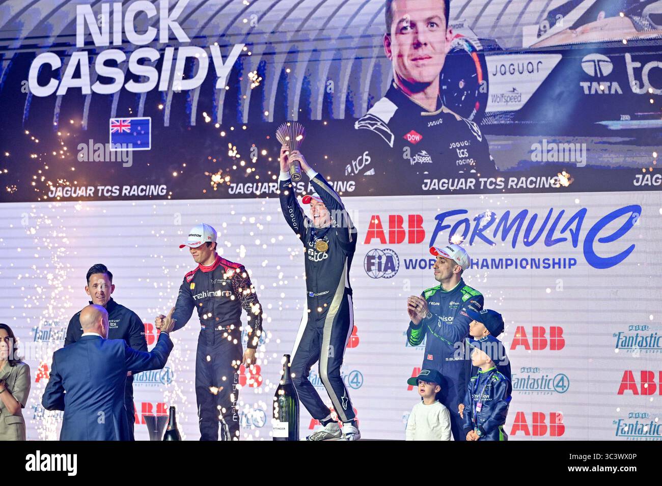 27 july 2025 final race results 1st team hi-res stock photography and ...