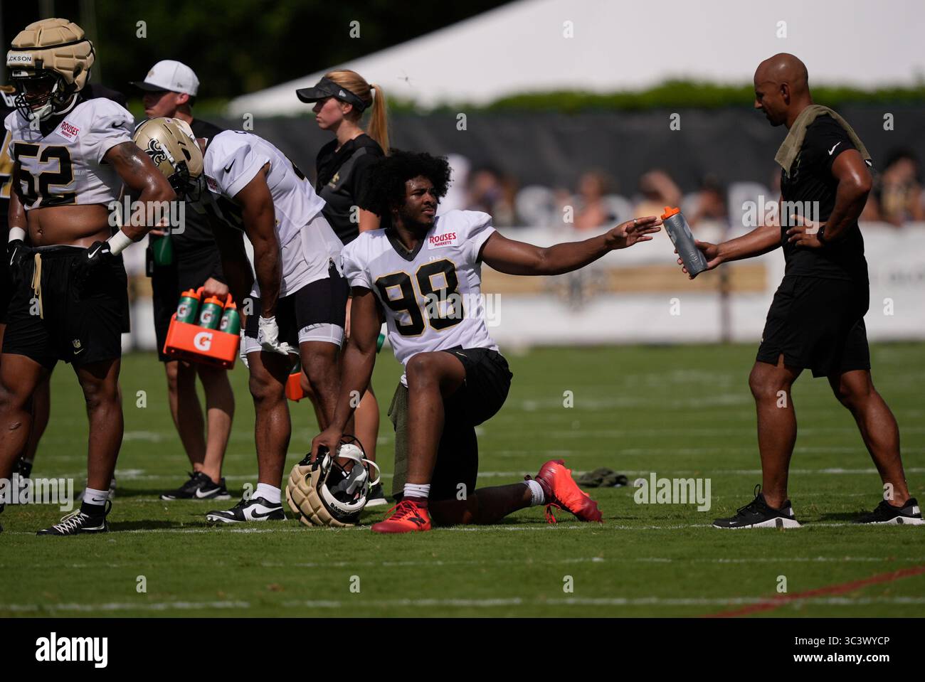 New Orleans Saints tight end Jack Stoll (88) goes through drills during ...
