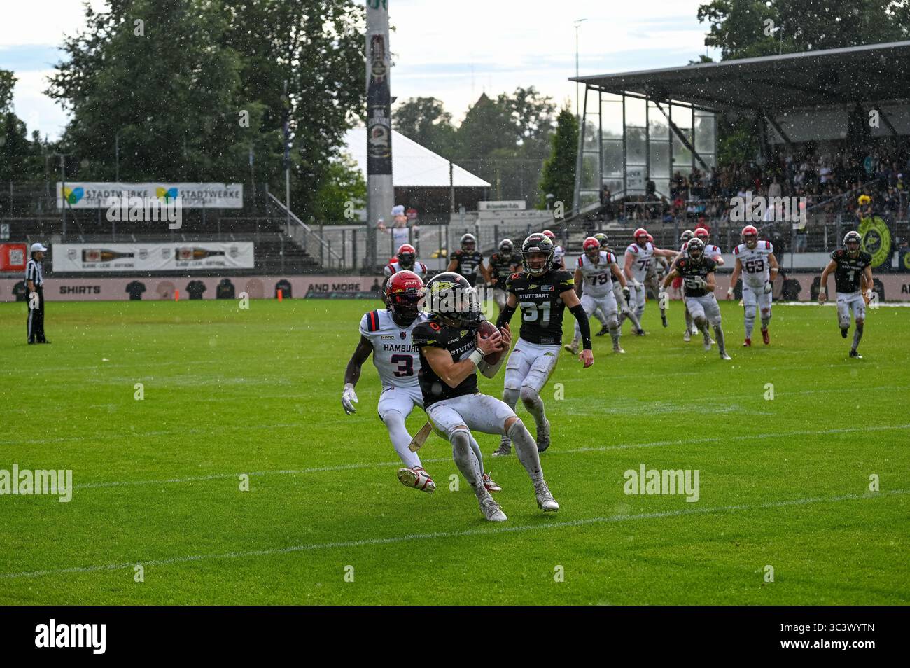 Terryon Robinson (Hamburg Sea Devils, #03), Lasse Engel (Stuttgart ...