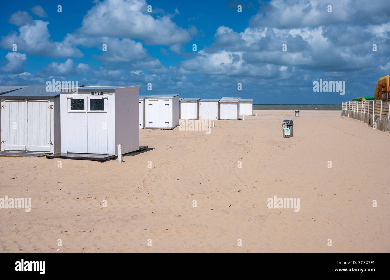 White beach cabines at the Albert beach in Knokke Heist, West Flanders ...