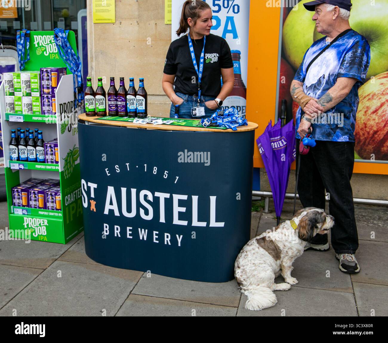 Austell boxes hi-res stock photography and images - Alamy