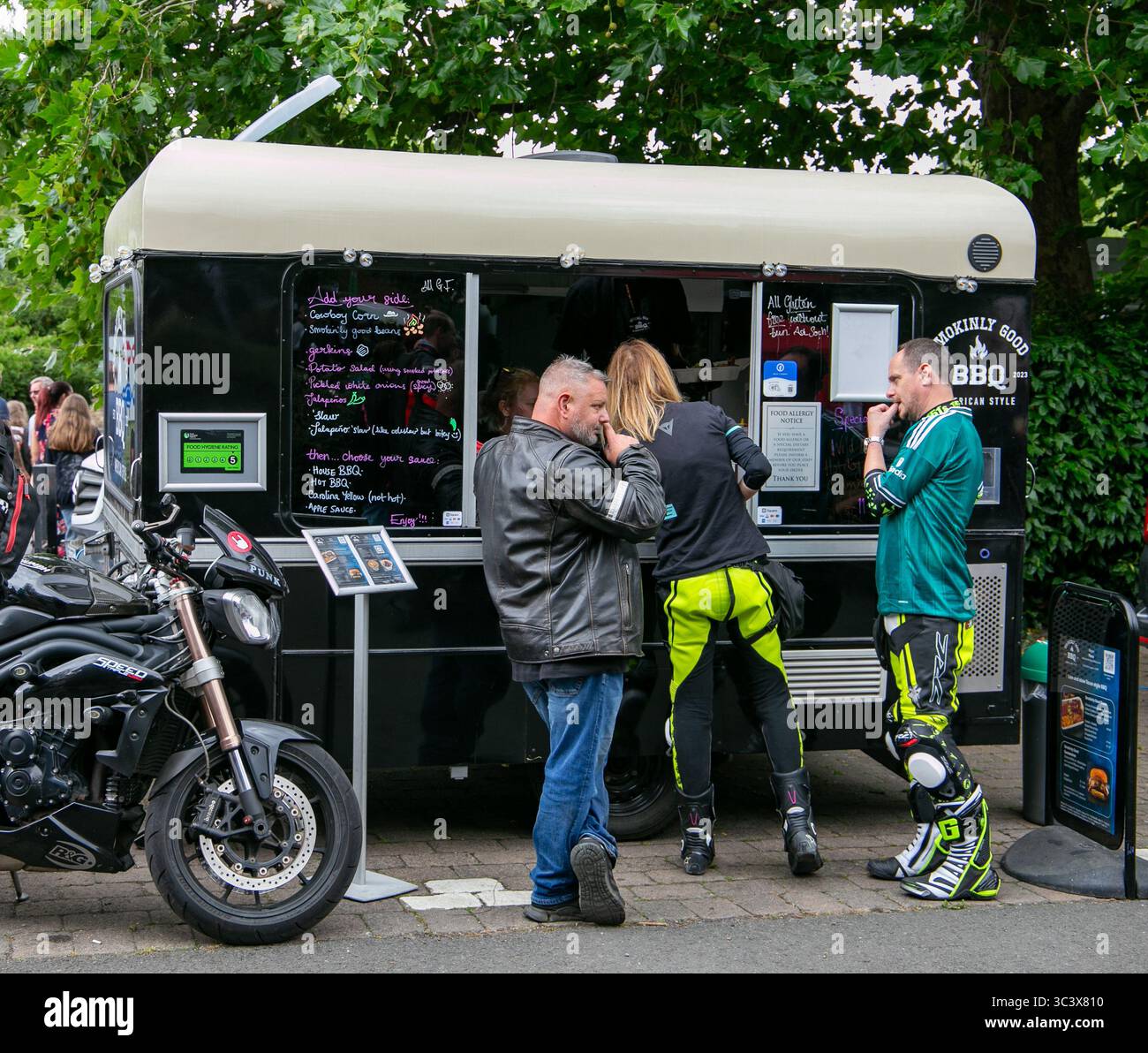 Biker food stop hi-res stock photography and images - Alamy
