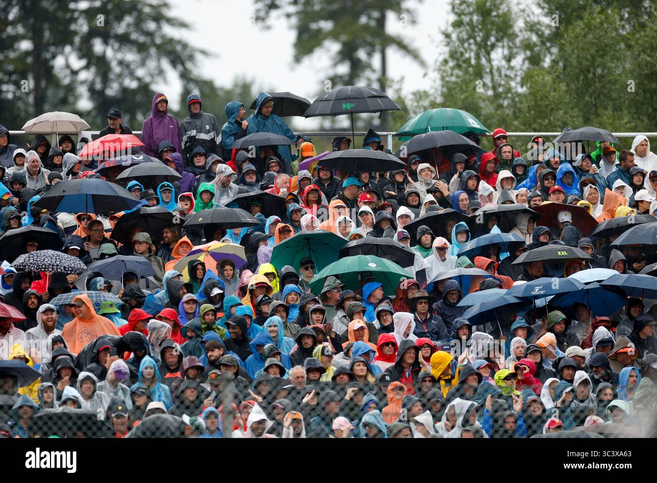 Spa-Francorchamps, Belgium. 27th July, 2025. Fans in the rain, F1 Grand ...