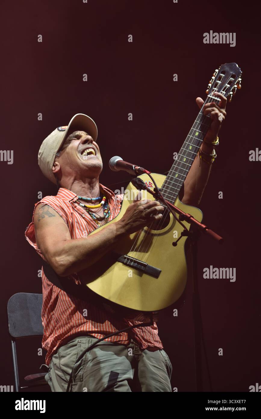 MANU CHAO IN CONCERTO A FIRENZE TOUR ITALIA ESTATE 2025 (by Andrea ...