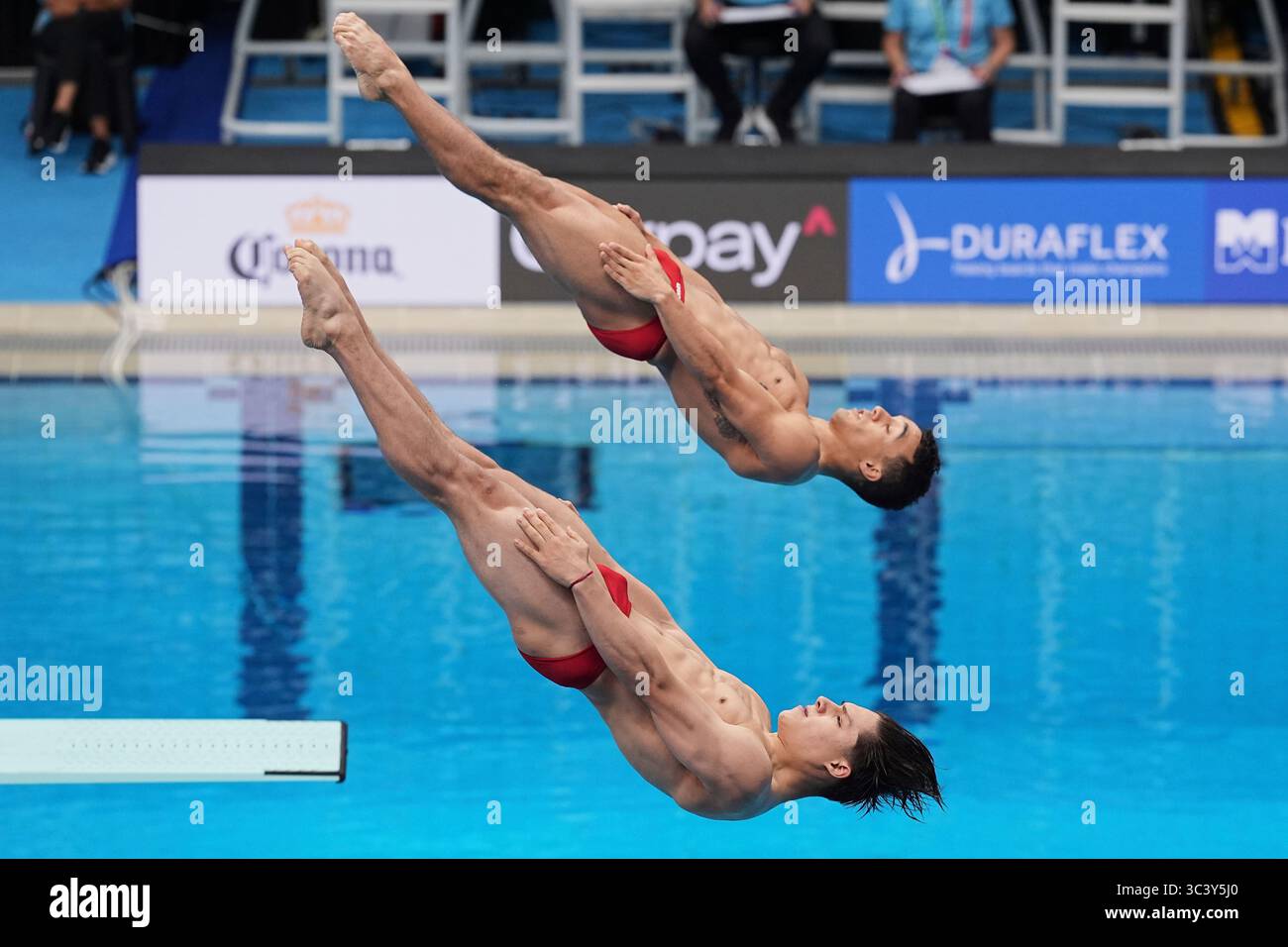 Juan Manuel Celaya Hernandez and Osmar Olvera Ibarra of Mexico compete ...