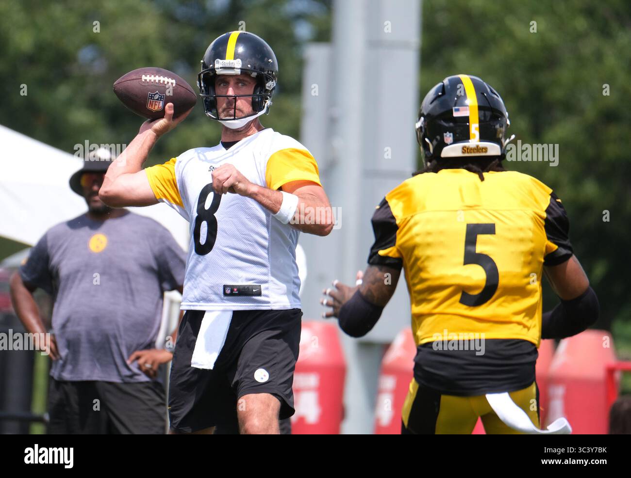July 27, 2025: Aaron Rodgers #8 during the 2025 Steelers Training Camp ...