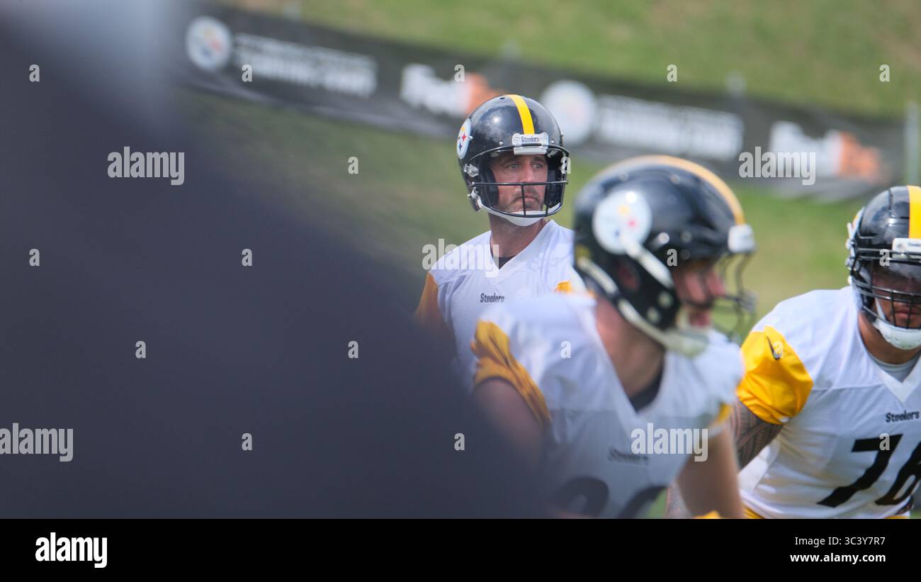 July 27, 2025: Aaron Rodgers #8 during the 2025 Steelers Training Camp ...