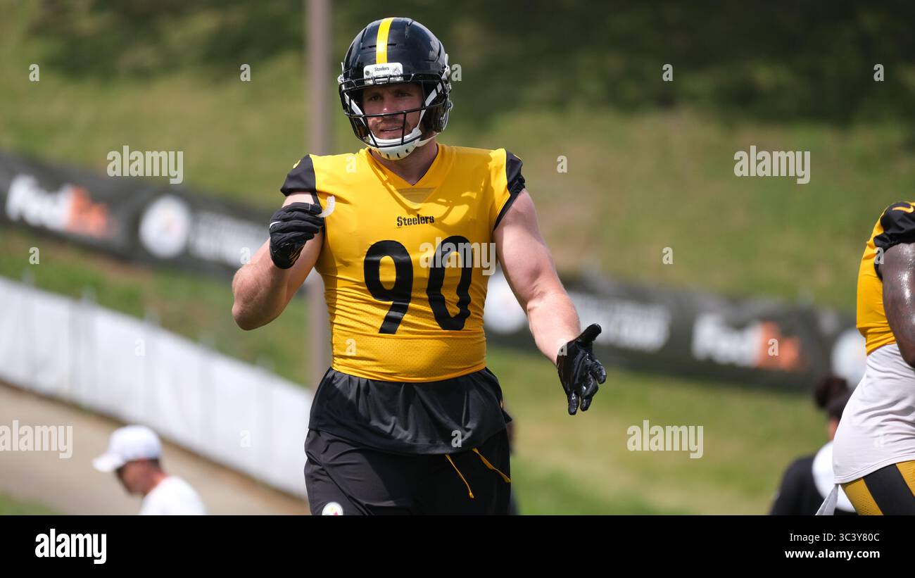 July 27, 2025: T.J. Watts #90 during the 2025 Steelers Training Camp in ...