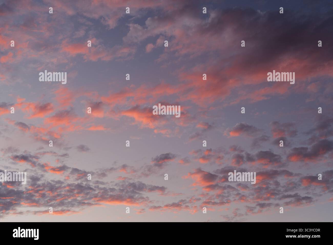 Radiant sunset sky swirling hi-res stock photography and images - Alamy