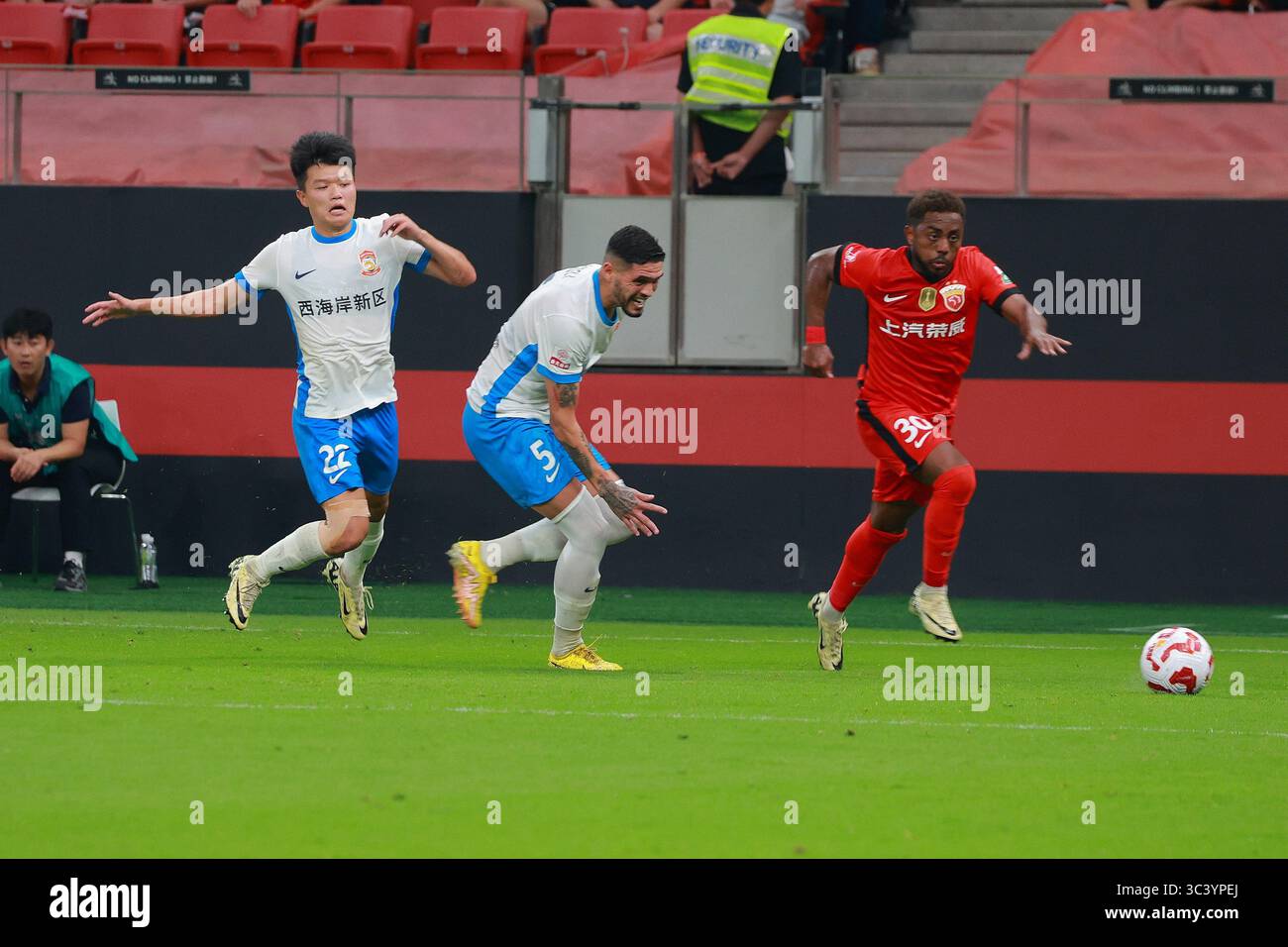 Shanghai Port Football Club 2-2 draw Qingdao West Coast Football Club ...