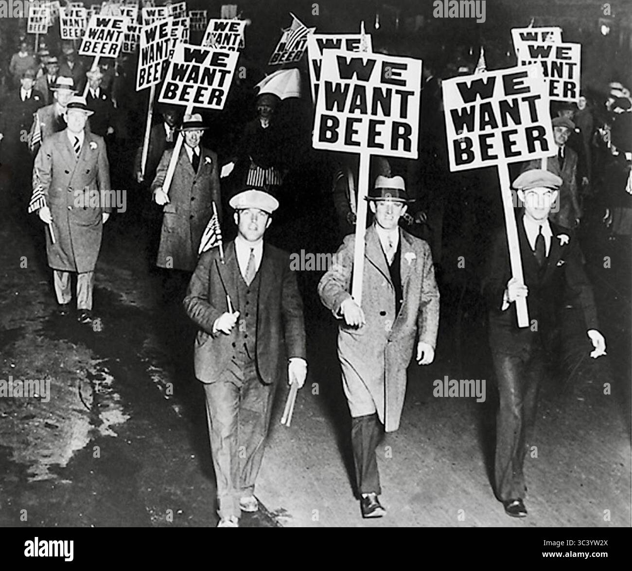 Speakeasy prohibition hi-res stock photography and images - Alamy