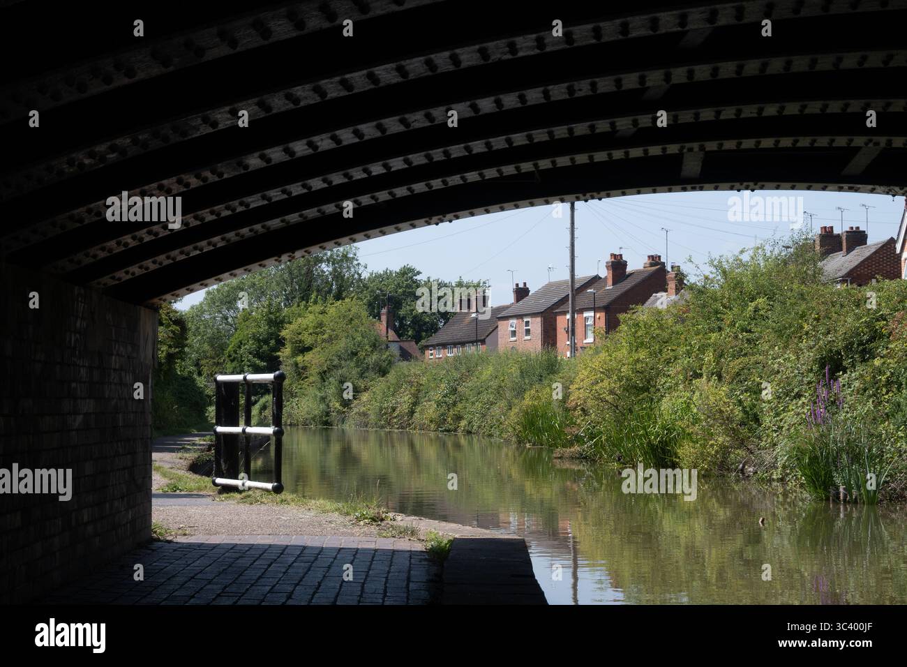 The Coventry Canal at Longford, Coventry, West Midlands, England, UK ...