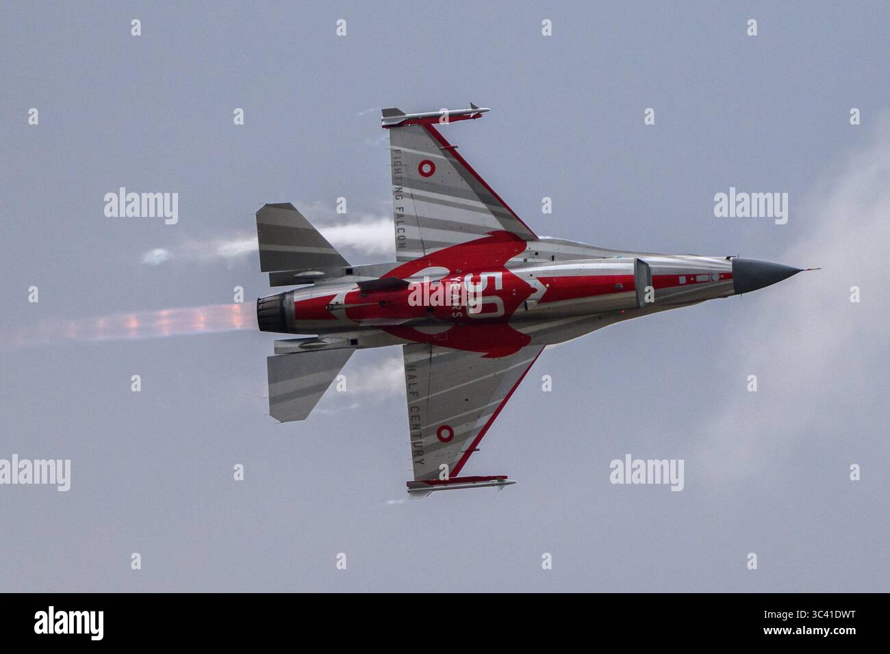 Royal Danish Air Force F-16 fighter jet Stock Photo - Alamy