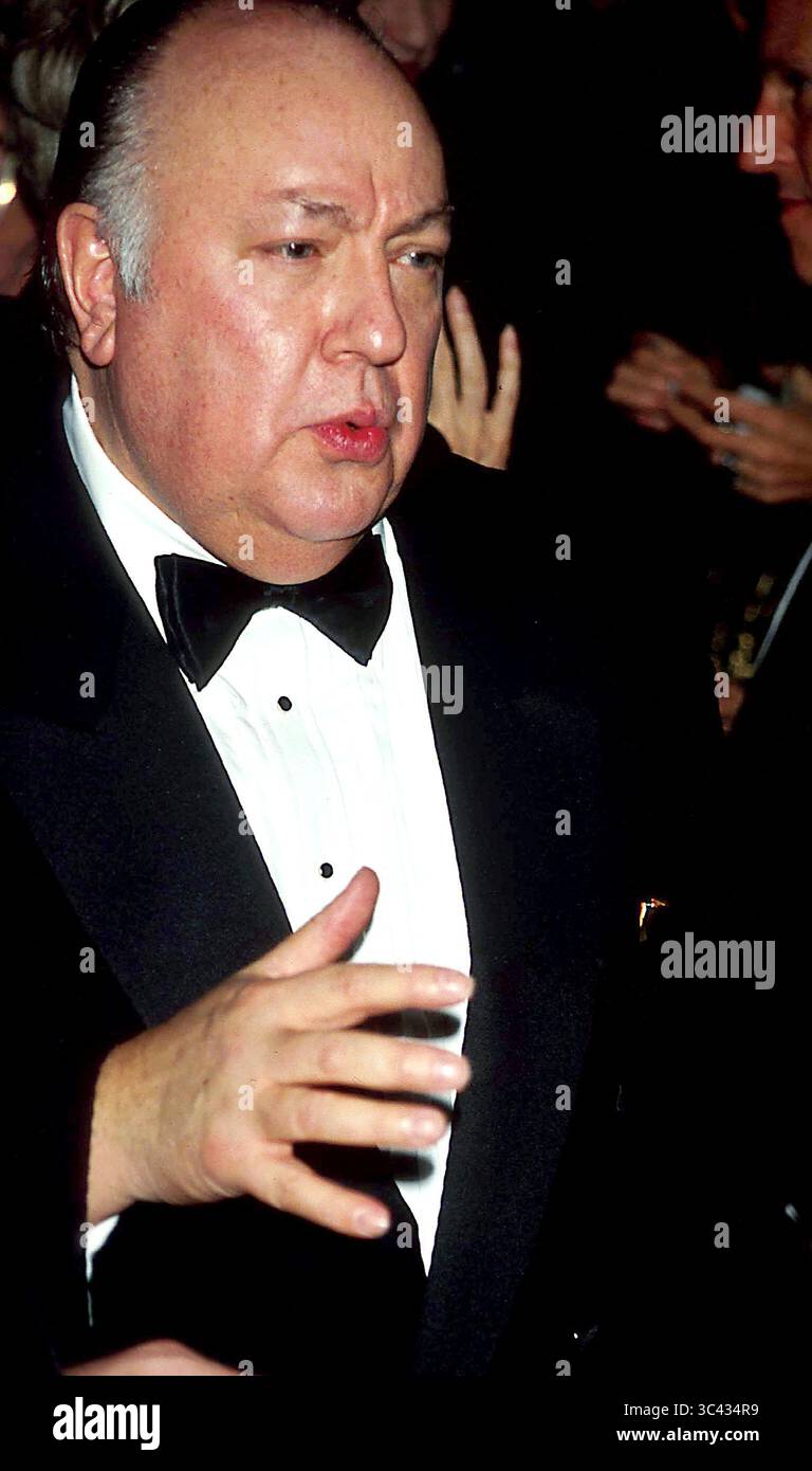 Jan. 1, 2011 - K0421WW SD0119.CHILDREN'S BLOOD FOUNDATION.ROGER AILES ...