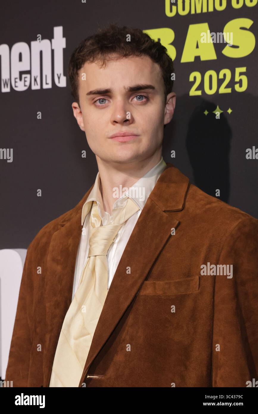 Seamus McLean Ross attends Entertainment Weekly's Comic-Con Bash at ...