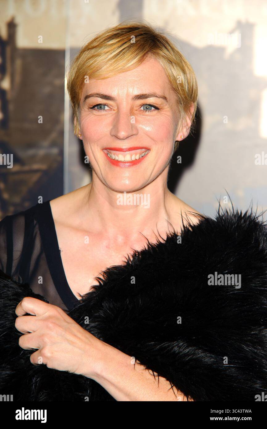 Saskia reeves hi-res stock photography and images - Alamy
