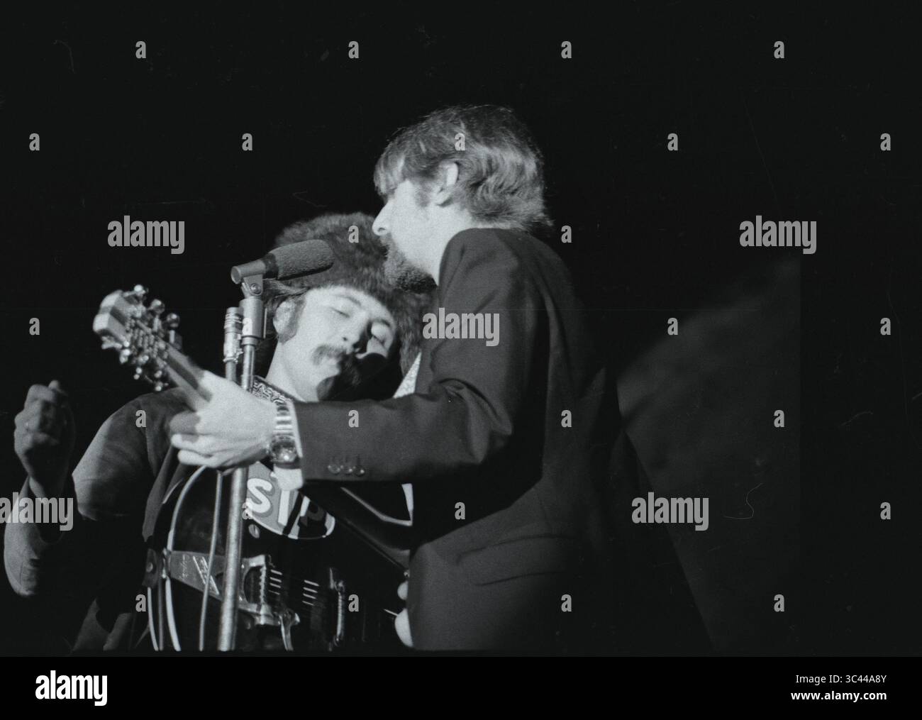 June 17, 1967, Monterey, California, USA: John Phillips and Guitarist ...