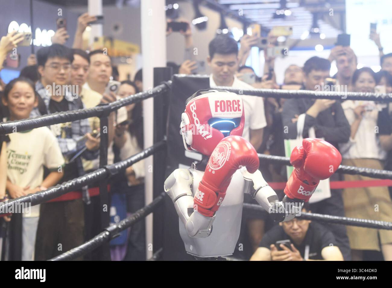 SHANGHAI, CHINA - JULY 28, 2025 - Unitree Technology's humanoid boxing ...