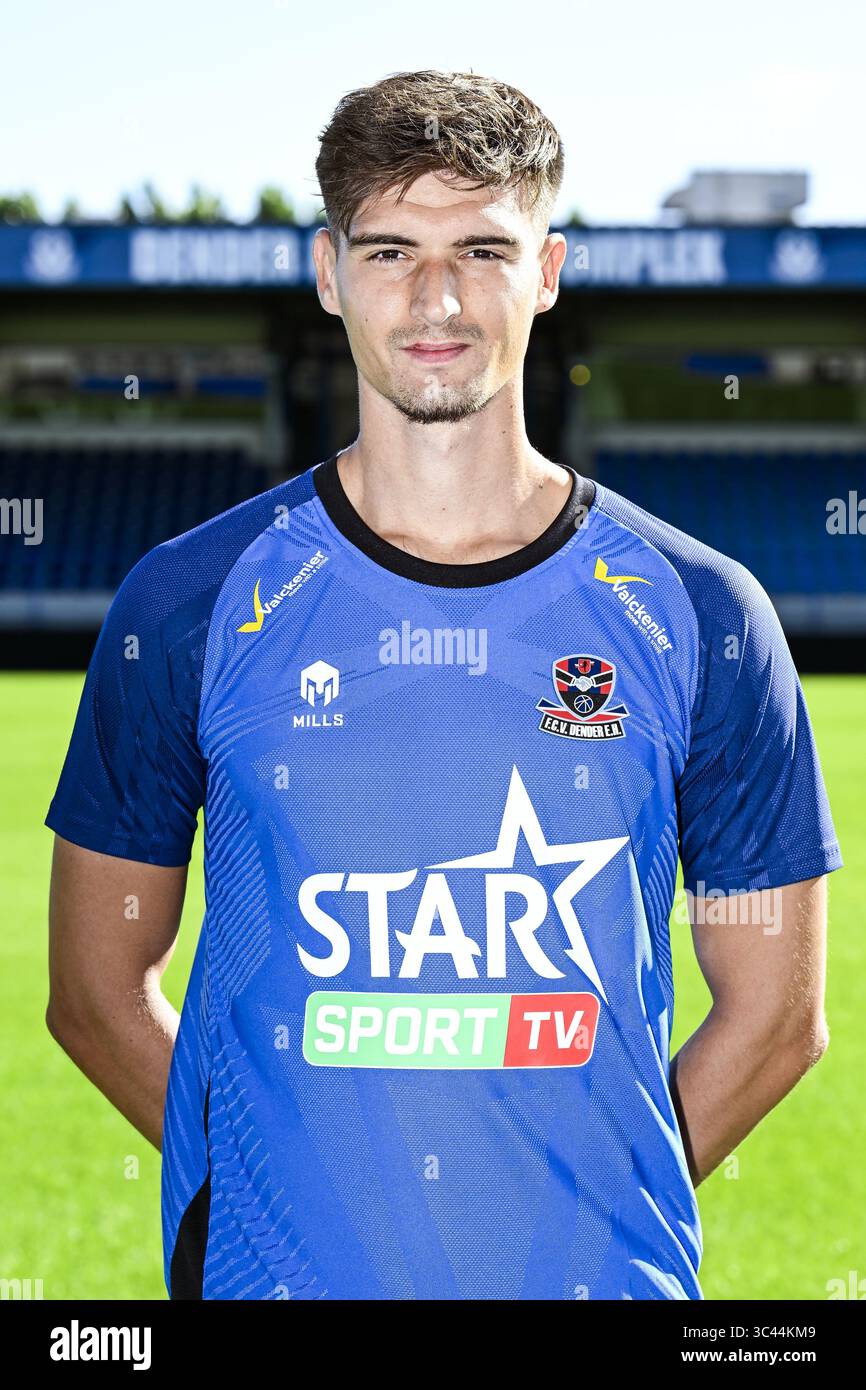 Dender's Nathan Rodes poses for a portrait picture at the 2025-2026 ...