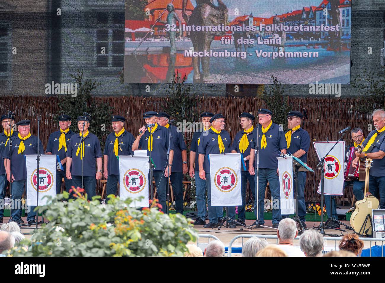 32. Grand Prix der Folklore MV in Ribnitz-Damgarten - 25.07.2025 ...