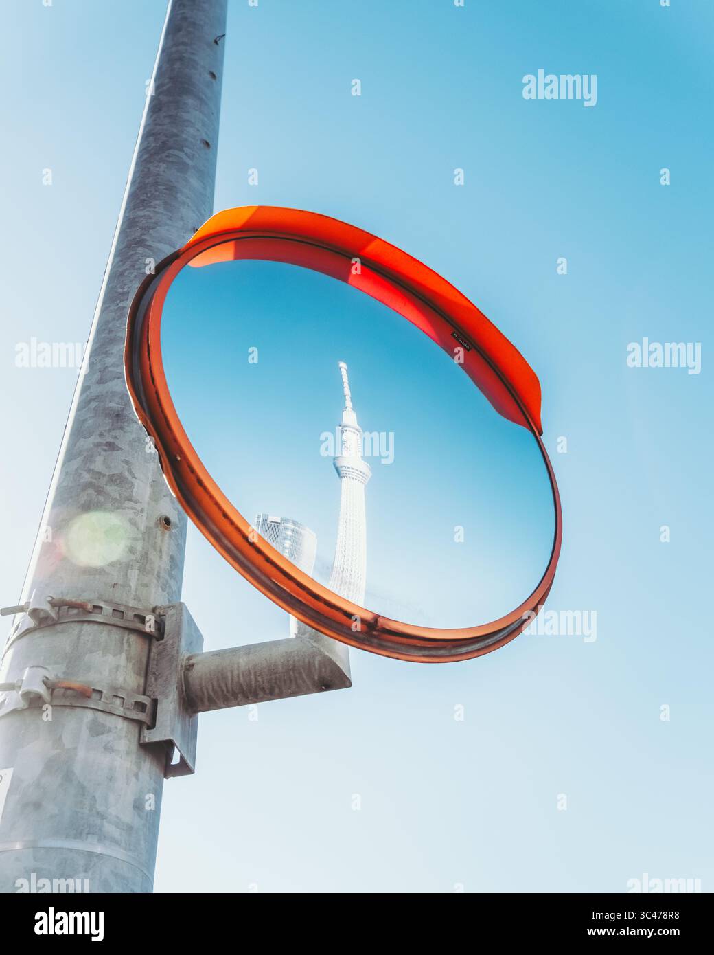 Artistic infrastructure tokyo hi-res stock photography and images - Alamy