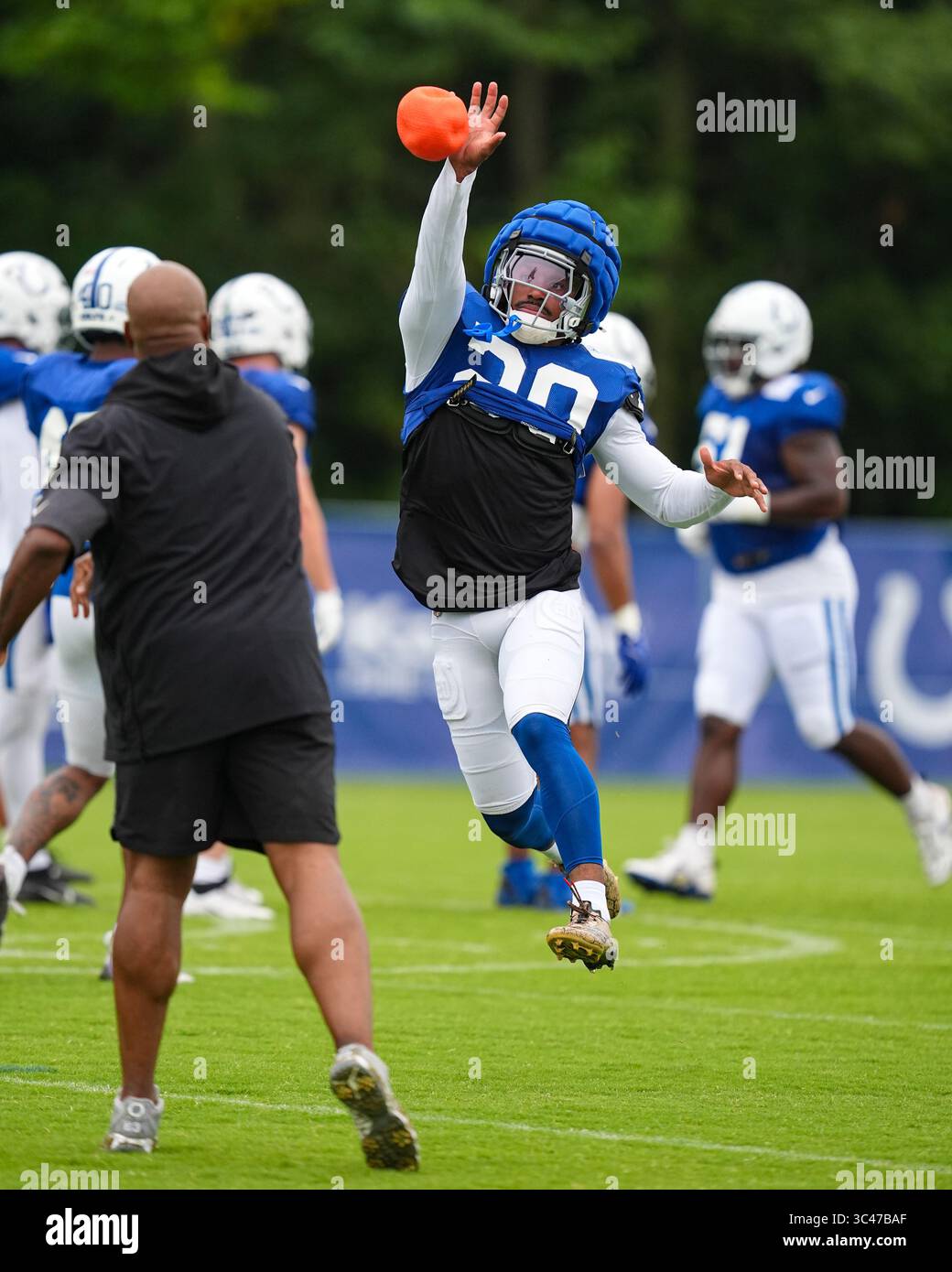 Indianapolis Colts safety Nick Cross (20) knocks a ball down during ...