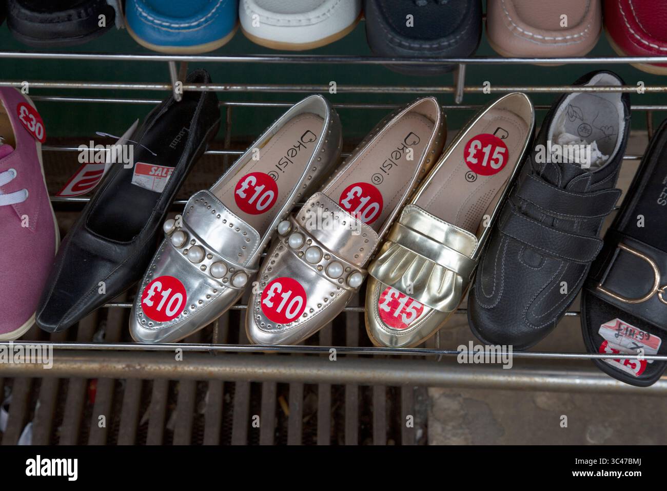 Rail shoes hi-res stock photography and images - Alamy