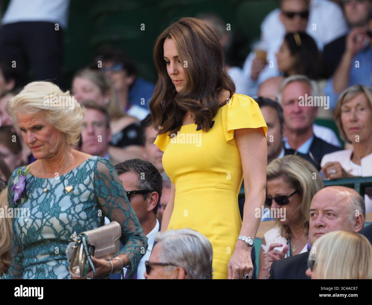 Duke cambridge theresa philip hi-res stock photography and images - Alamy