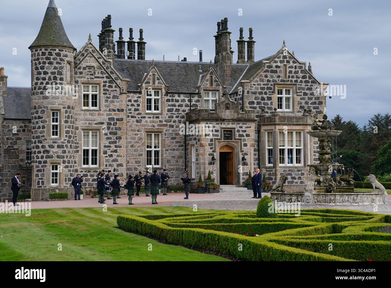 The Robert Gordon College Pipe Ban play in front of MacLeod House for ...