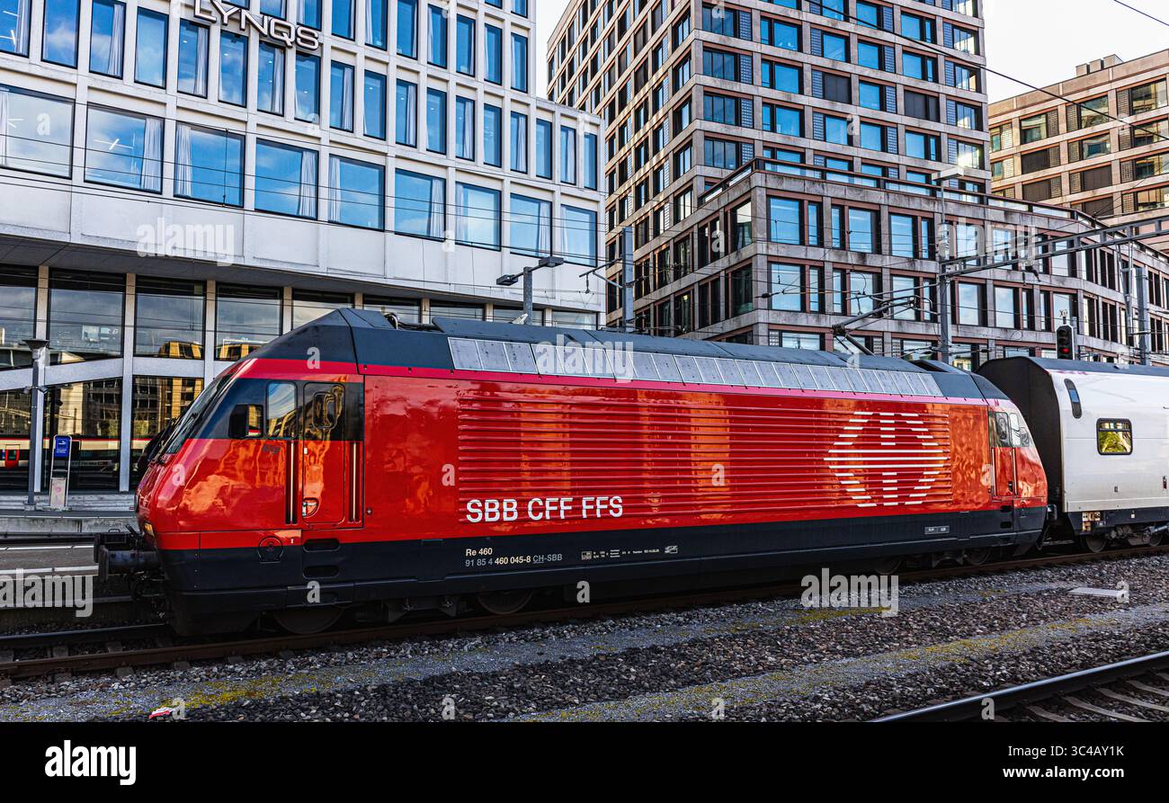 Zurich, Switzerland, 18th Apr 2025: An SBB locomotive 2000 (SBB Re 460 ...