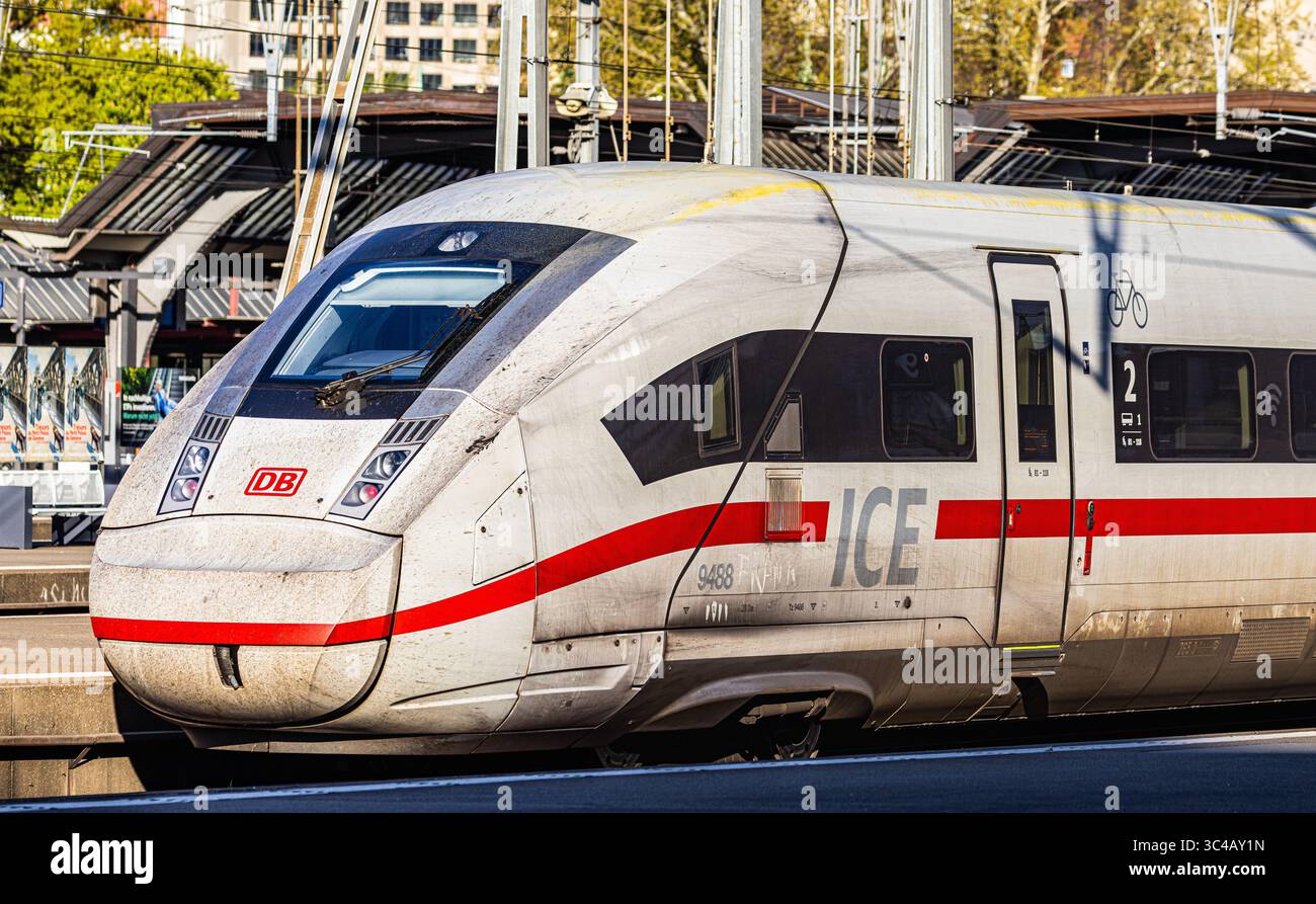 Zurich, Switzerland, 18th Apr 2025: A Deutsche Bahn ICE 4 (Intercity 4 ...