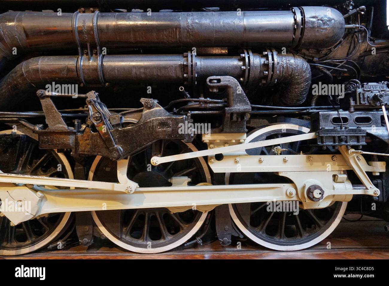 Wheel locomotive close up hi-res stock photography and images - Alamy