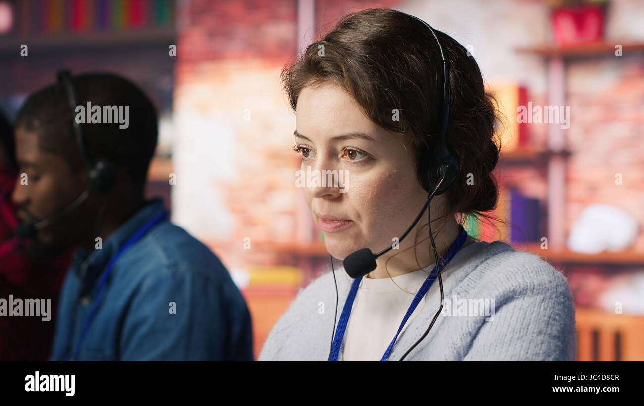 Call center worker using artificial intelligence customer service ...