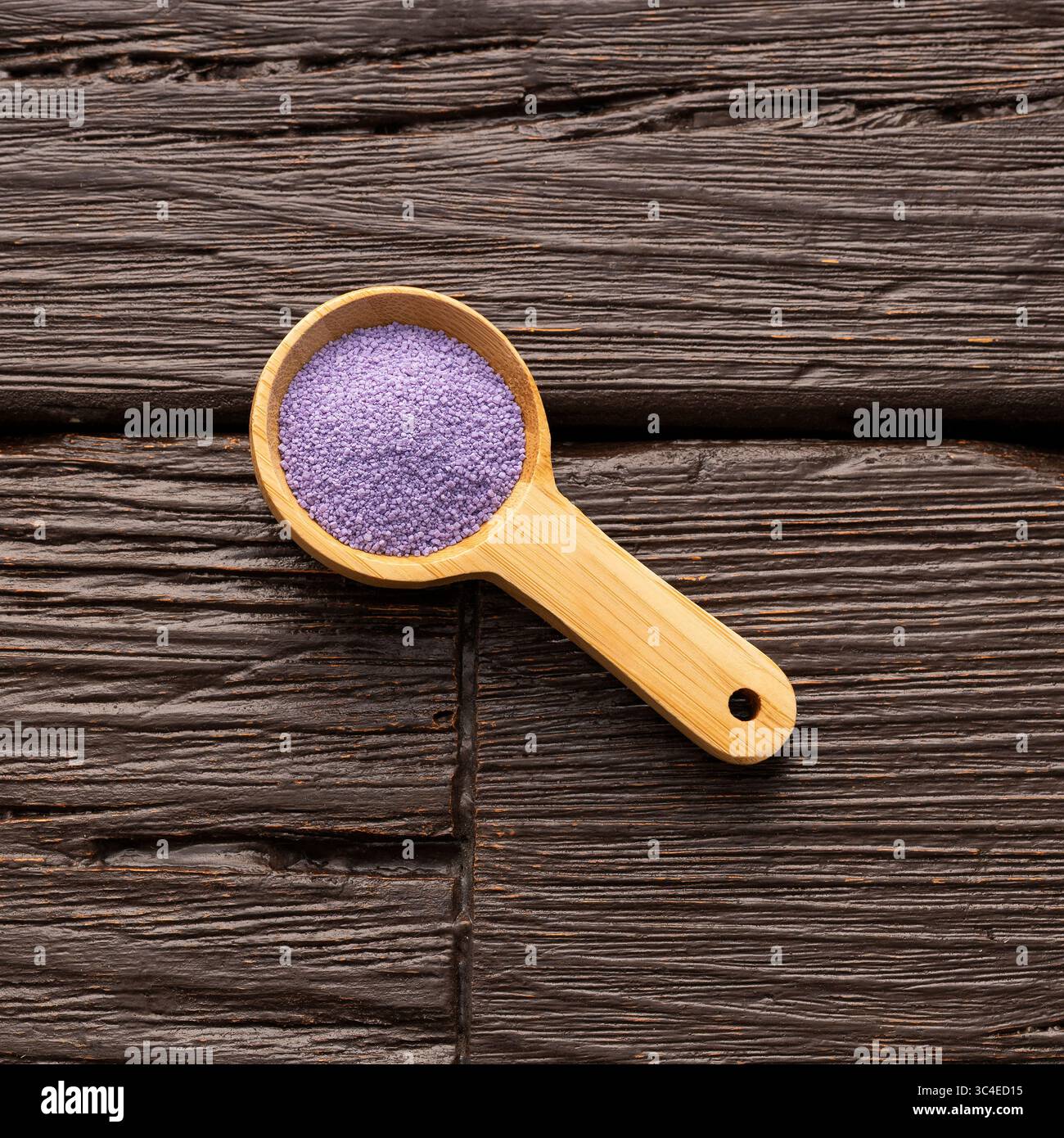 Blueberry flavored sugar on a spoon - Cocktail rim decoration Stock ...