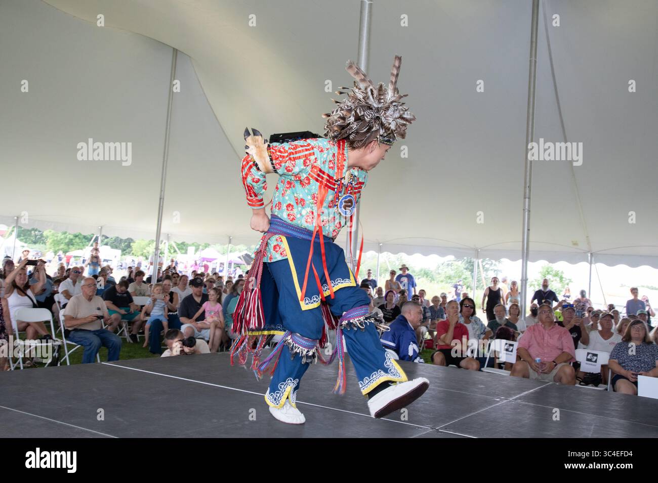 Haudenosaunee social dancing demonstration at annual Indigenous ...