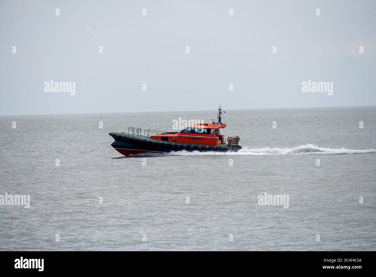 Ramsgate, UK. 28th July, 2025. "Estuary Elise" boat left the Ramsgate ...