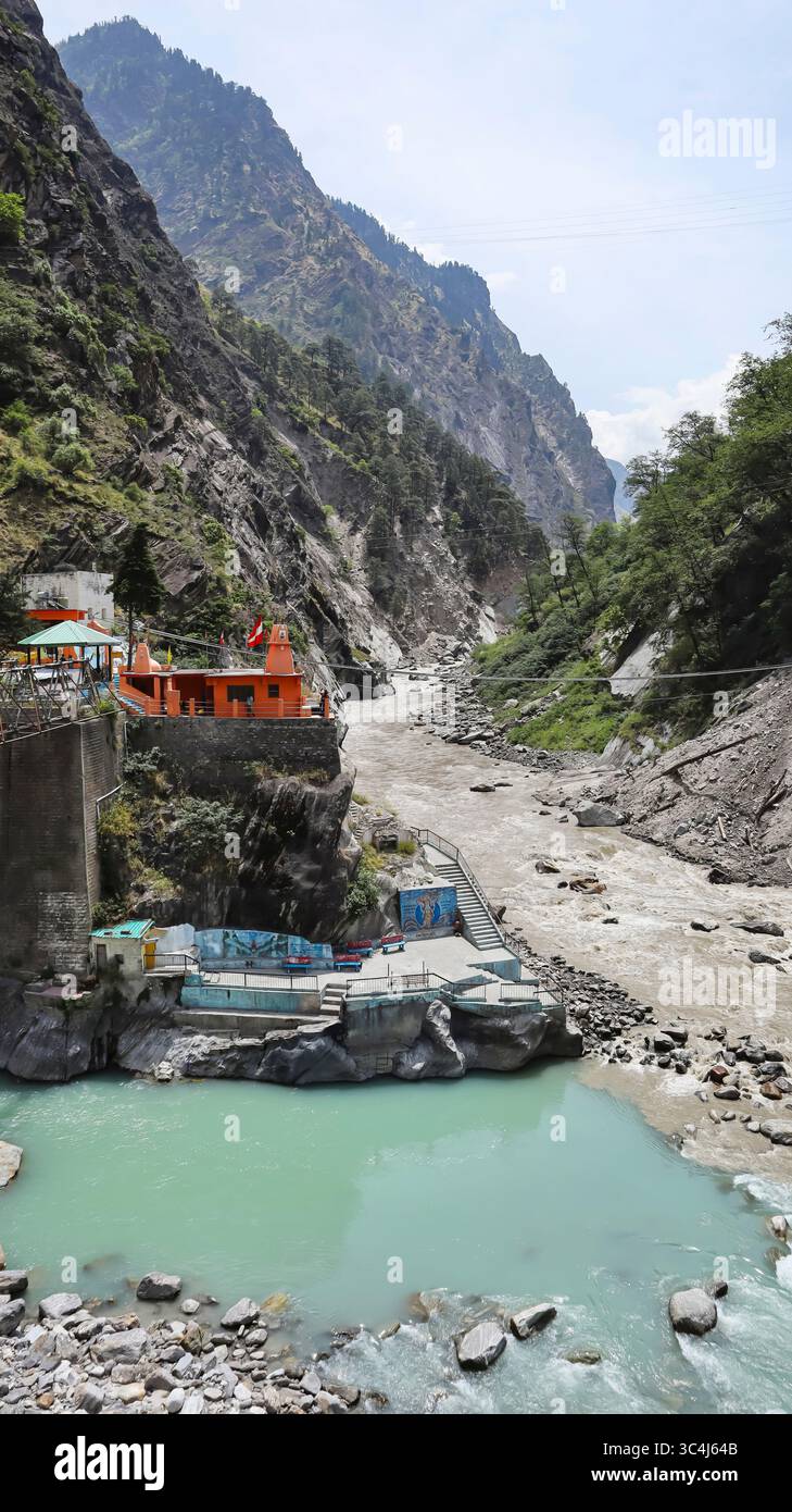 The convergence of the Dhauliganga and Alaknanda rivers at Vishnuprayag ...