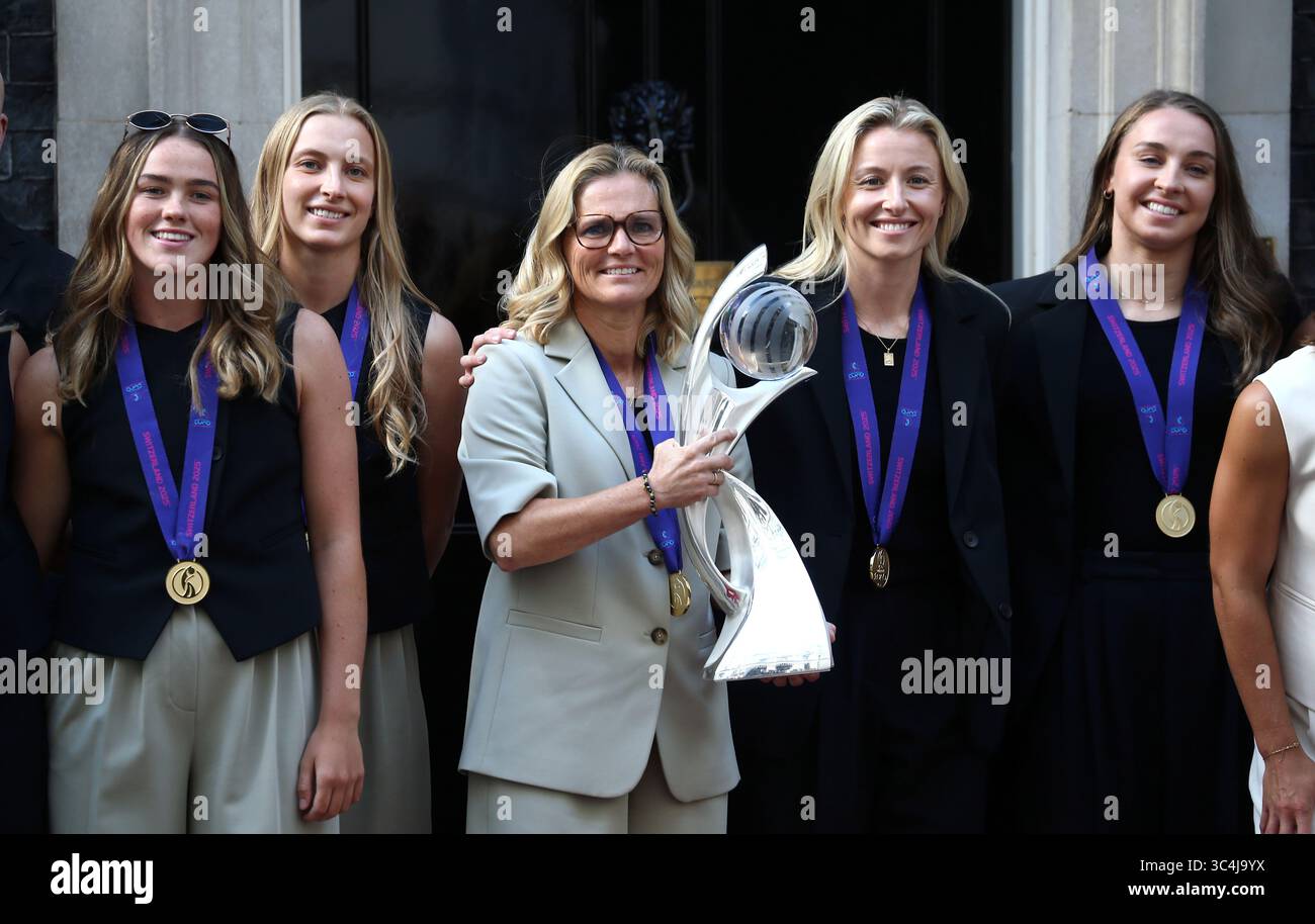 Sarina Wiegman poses with the trophy outside number 10 Downing Street ...