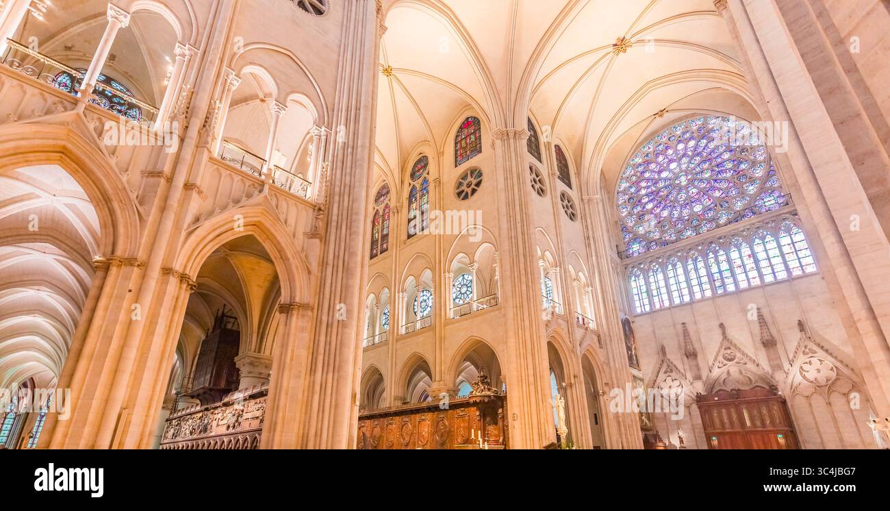 PARIS, FRANCE, JULY 26, 2025 : central nave, arches and pillars of ...