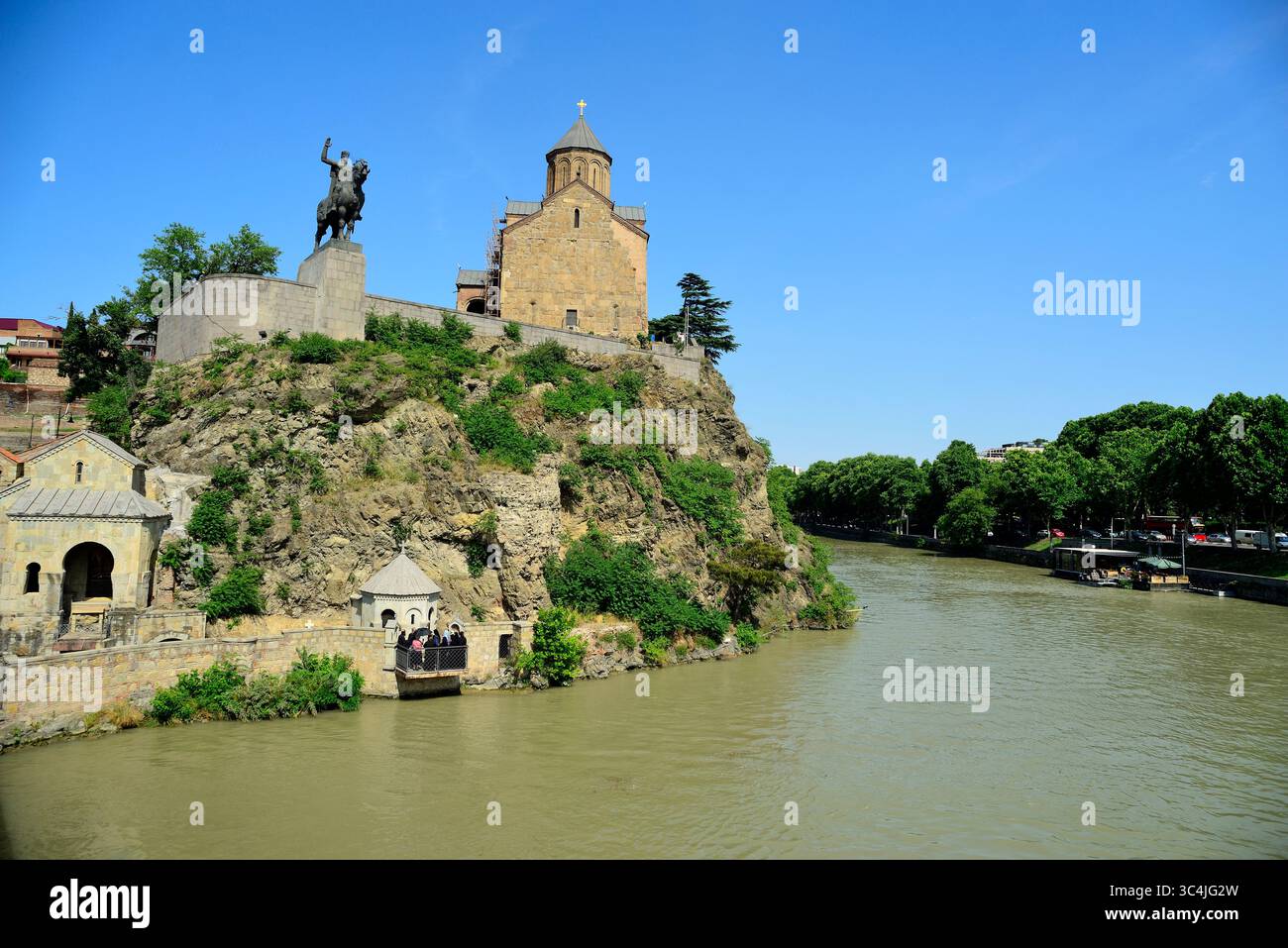 Metekhi church kura river hi-res stock photography and images - Alamy