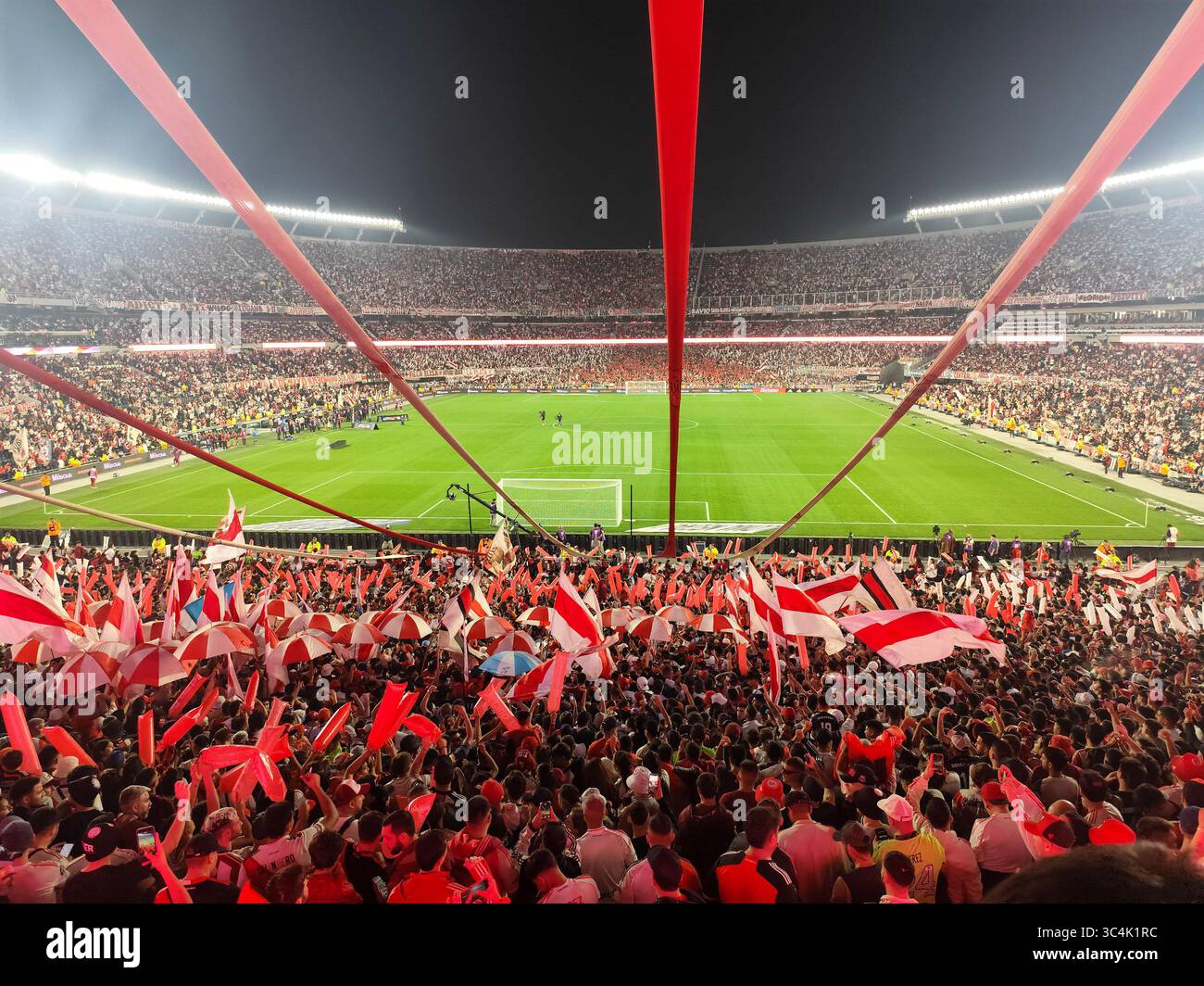 Pre kickoff unity hi-res stock photography and images - Alamy